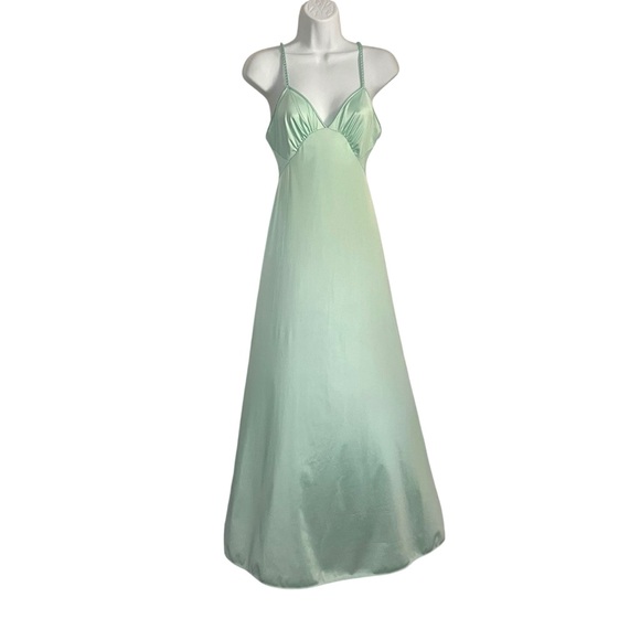 Vanity Fair | Intimates & Sleepwear | Vintage Vanity Fair Mint Green ...